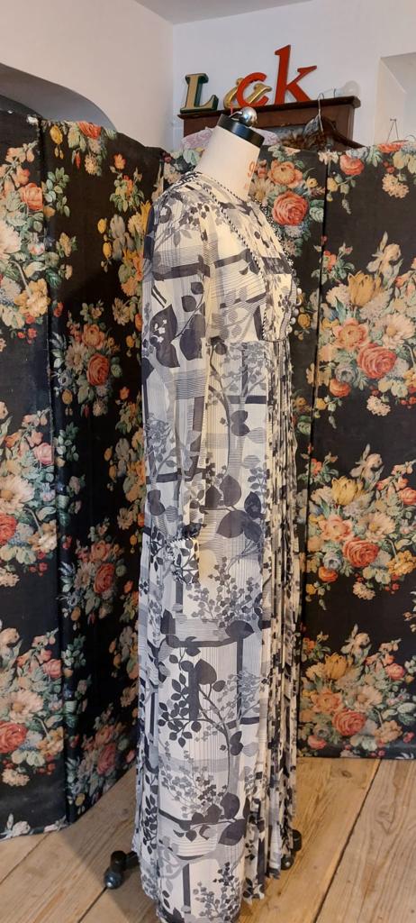 Rare designer vintage original Jean Varon signature print long sleeve ...